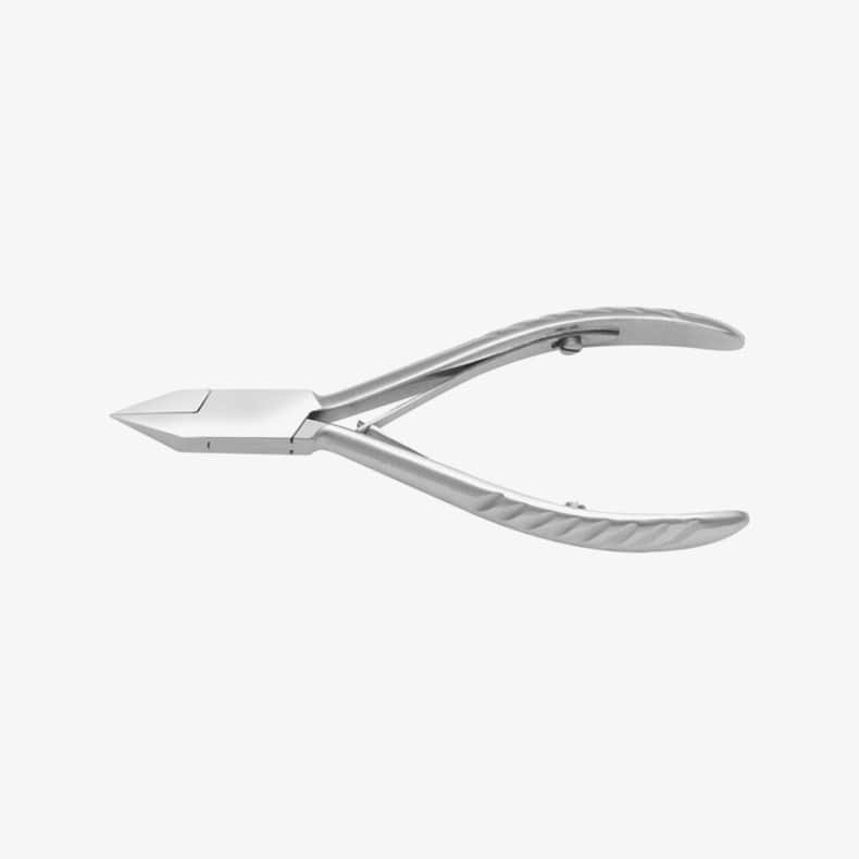 Corner Nipper (Ingrown Nipper) / Straight Pointed Blade / Engraved Grip ...